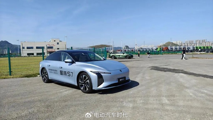 试驾星海S7：不到12万，即享中大型掀背轿车，续航超500km！