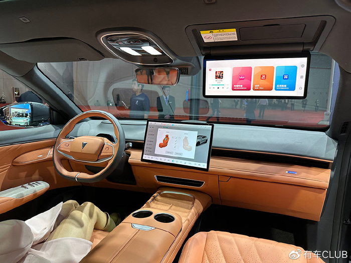 2023上海车展丨EPA1平台打造 定位新能源中型SUV 长安深蓝S7亮相