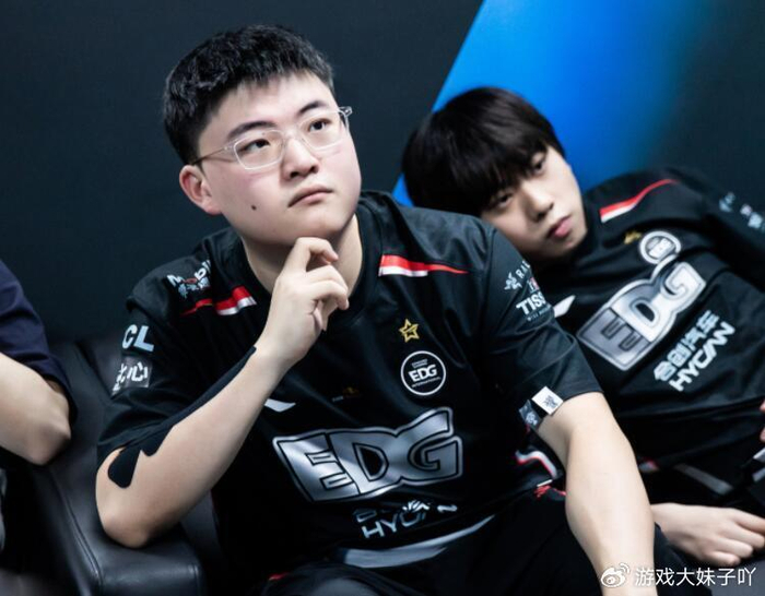 JDG比赛门票40万不算多，EDG对战WBG黄牛乐开花，门票被炒到天价|黄牛|门票|比赛_新浪新闻