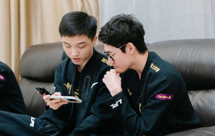 LNG是弱队？Karsa成为替补，Doinb挑战Rookie