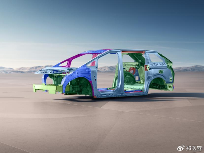 “全球续航最长”小鹏X9超级增程上市：30.98万起重塑MPV市场规则