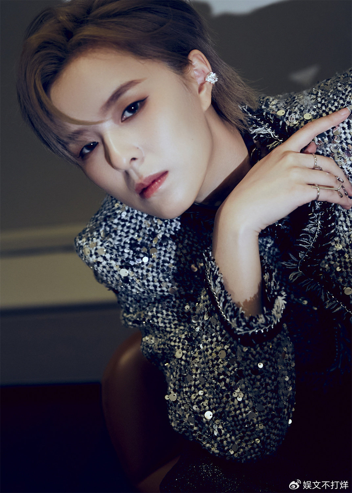 Sunnee杨芸晴官宣签约RYCE白米范 拓展全球事业