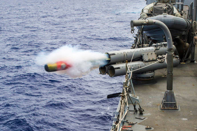 头号强国一流轻型鱼雷，MK-46鱼雷优势明显，它速度高且攻击深度大