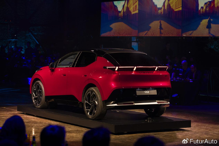 起售价35,495欧元，领克Z20全球首秀暨欧洲上市