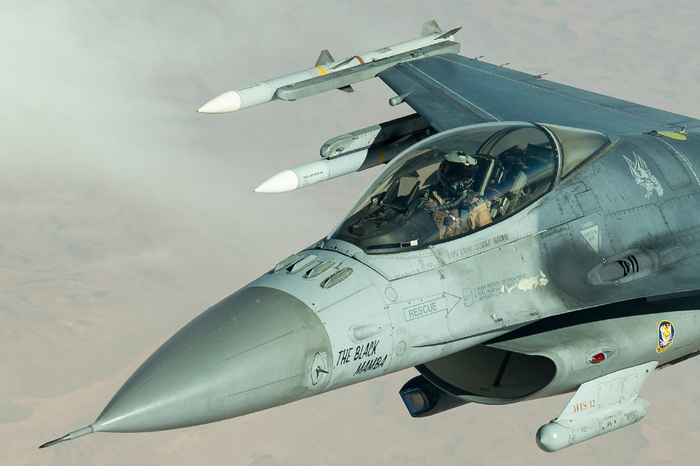 第77远征战斗机中队F-16支持“固有决心”行动