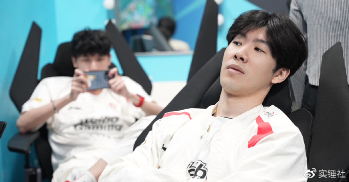 像男人一样别搞饭圈！OMG回应Theshy被山鸡单杀嘲讽