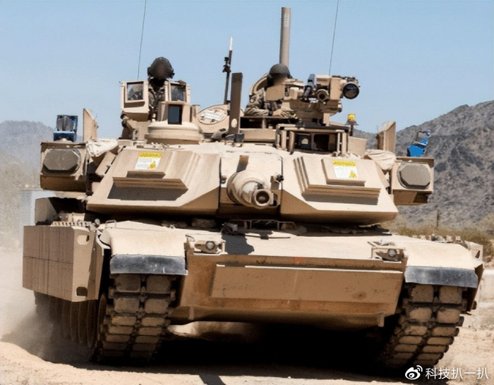 世界顶级对决，M1A2主战坦克撞上T-90主战坦克到底谁更胜一筹？