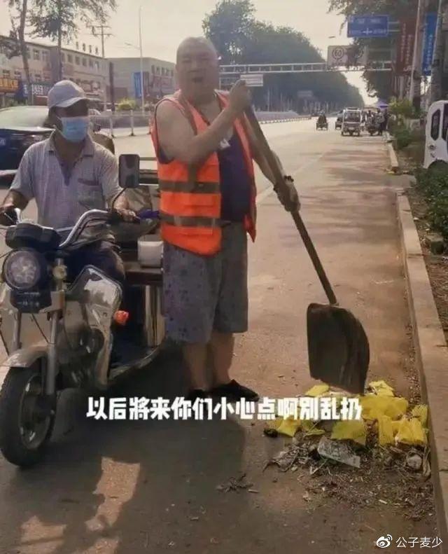 50岁知名演员一年无戏拍!回河北农村放羊种菜,胡须花白干劲十足