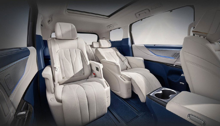 首搭插混系统 全新别克GL8陆尊PHEV上市 售35.99万元起|座椅|系统|插电_新浪新闻