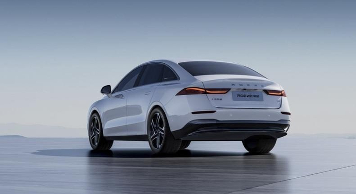 撞脸飞凡R7！荣威全新轿车D7官图发布 最高续航610km