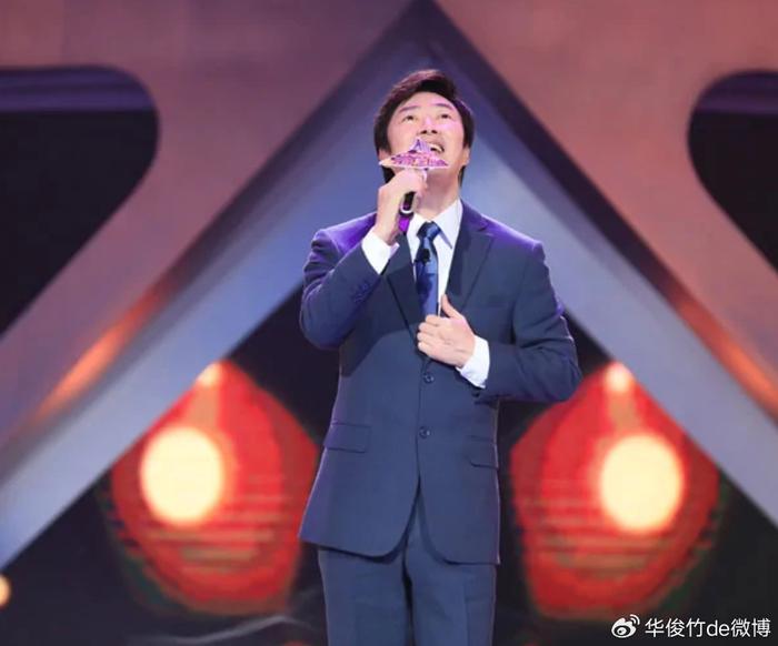 曝67岁费玉清病危昏迷,抢救无效不幸去世,亲姐发声怒斥谣言