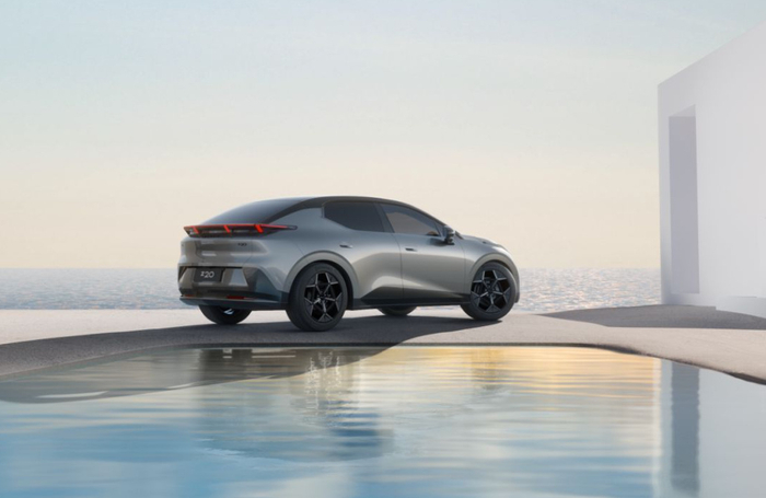 颜值高还充电快！领克Z20搭载4.5C闪充技术，15分钟补能370+公里|领克|无框|同级_新浪新闻