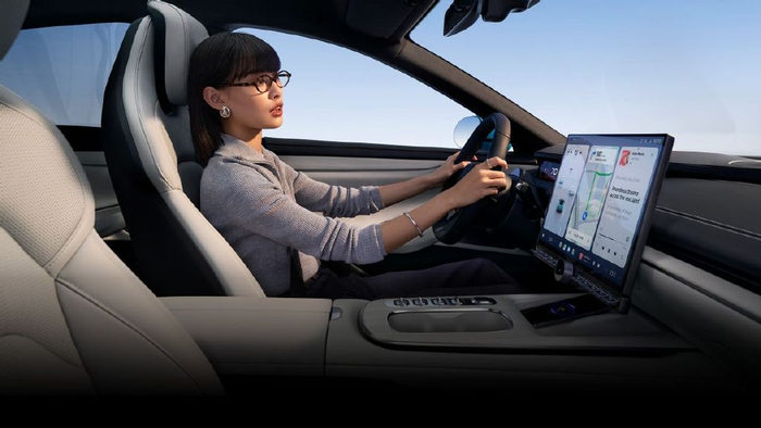 小米SU7与极氪007谁在掀桌子 20万级纯电轿车谁更具性价比