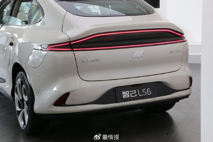 实拍智己LS6：如果你厌倦了Model Y，真的可以等等它