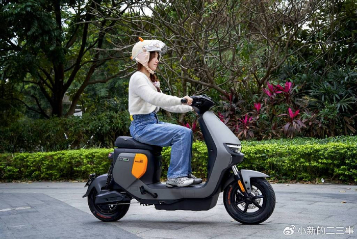 操控、续航好还是坏？九号Fz MIX电动车真实体验分享|转把|骑行|续航_新浪新闻