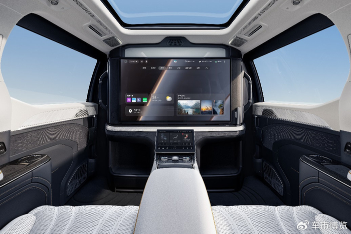 极氪首款四座超豪华旗舰——极氪009光辉正式亮相，将于4月19日上市|旗舰|首款|内饰_新浪新闻