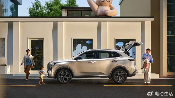 长安第四代CS55PLUS售7.89万起 十万内首搭高快领航的SUV