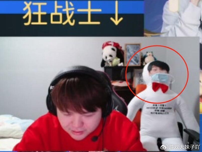 Doinb出现在zoom直播间？全程没被封号，符合复出标准了|复出|直播间|封号_新浪新闻