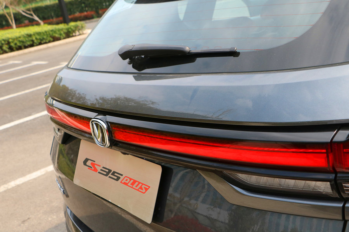 年轻人第一台SUV选它不会错，试驾2021款长安CS35PLUS蓝鲸版