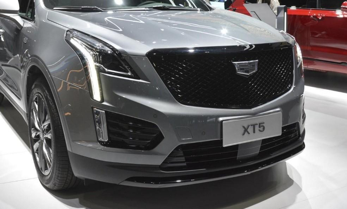 加个外观套件当新车卖？凯迪拉克XT5/XT6推出新增车型 售41.27万起