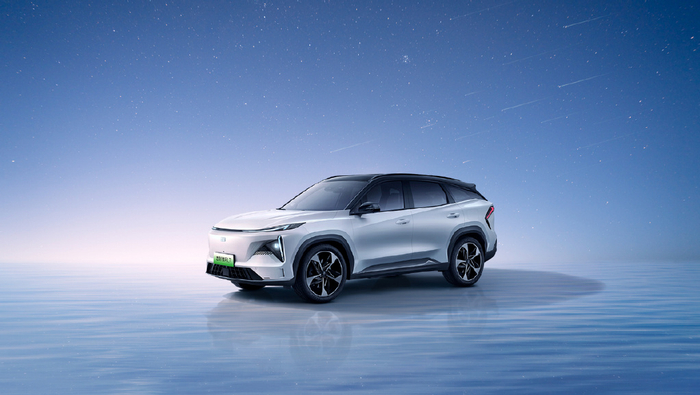 13.87万元起售，标配雷神8848，银河L7深度让利，卷到极致