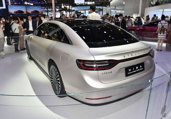 50万元级纯电比拼？享界S9和腾势Z9GT谁更有料？