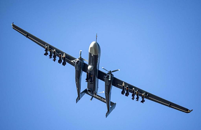 围台困台防蔡英文跑路! 解放军大型无人机绕台: 提前演练空中封锁