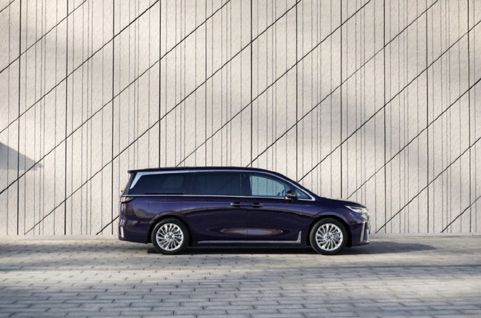 岚图梦想家：何为真豪华智能电动MPV？