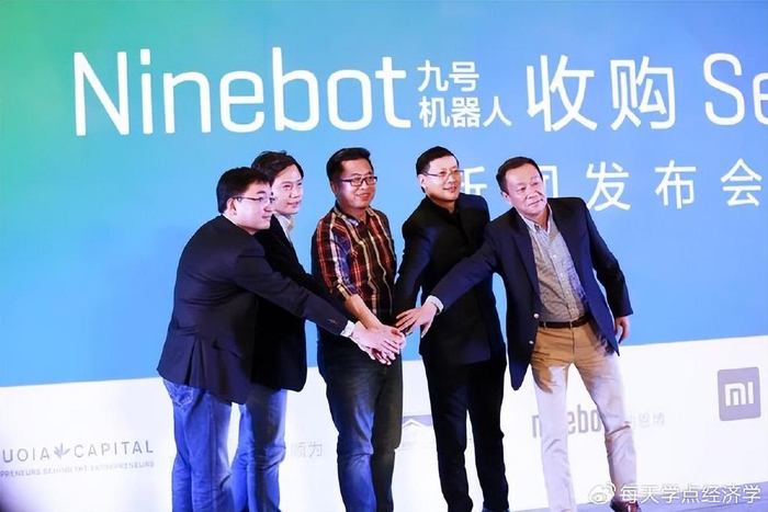 雷军的AI机器人之梦，靠Cyberone一条腿不够！|机器人|雷军|智造_新浪新闻