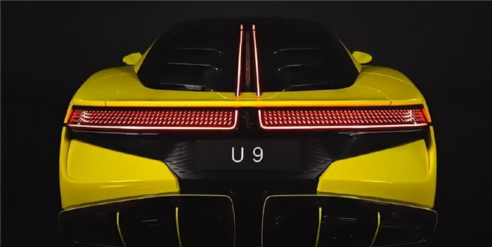 蝴蝶门/零百加速2s，比亚迪首款超跑U9官宣，有迈凯伦那味了？
