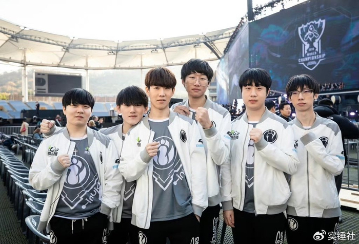 IG成功拿下Gala！和TheShy杰杰Rookie组银河战舰|杰杰|老东家|阵容_新浪新闻