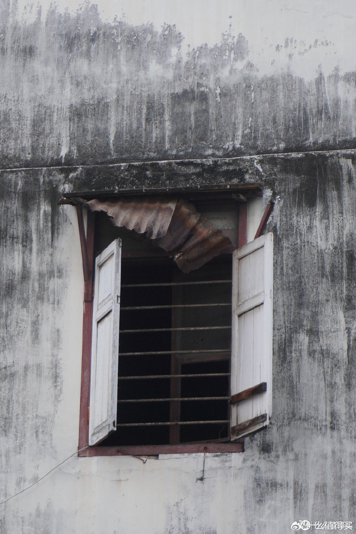 「此之蜜糖 彼之砒霜」的最具性价比残幅-索尼ZVE 10微单评测|索尼|相机|微单_新浪新闻