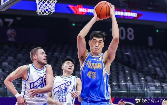 合同到期走人！2米20高塔内线正式从CBA退役，转战NBL冲击总冠军|孙喆|CBA|福建男篮_新浪新闻