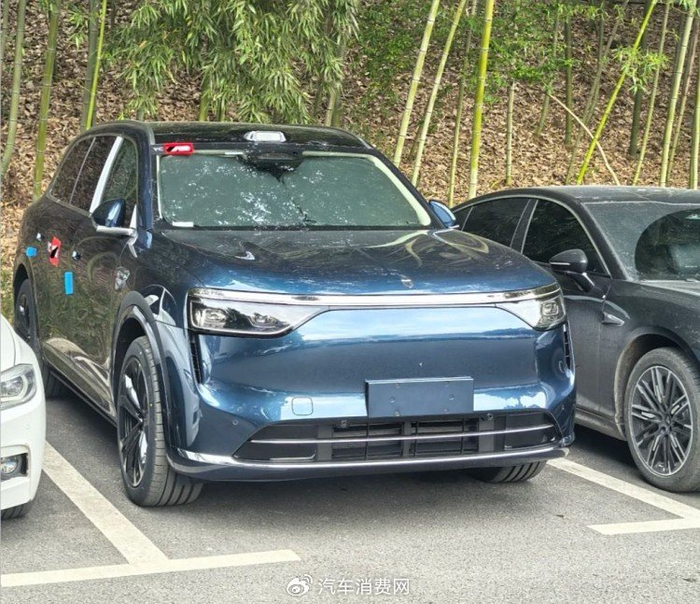 问界M8来了，没想到比M9还好看！|华为|门把手|整车_新浪新闻