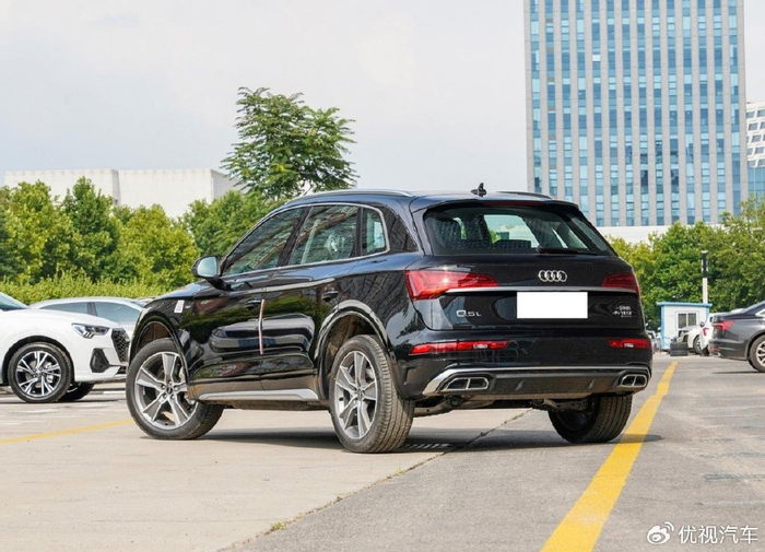 开出去面子里子都有，奥迪Q5L最高降价12.65万元，你心动了吗？