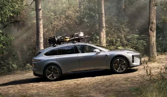 新款蔚来ET5加量不加价，能否转化宝马i3的用户？