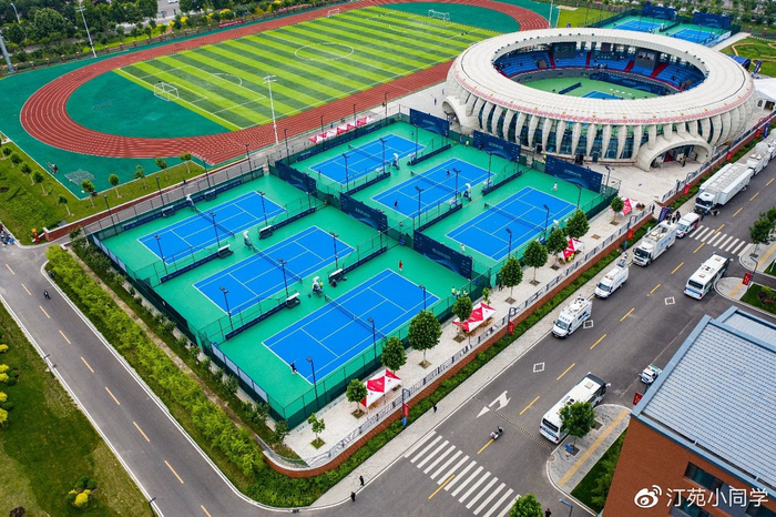 中国网球巡回赛CTA800临汾站 计维宇邹瑞瑞男女单打夺冠