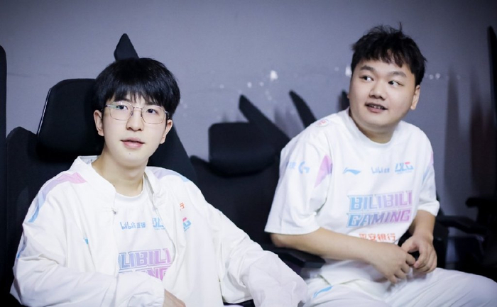 S13瑞士轮首轮正式打响！T1打响揭幕战，焦点战BLG打KT|瑞士|队伍|揭幕战_新浪新闻