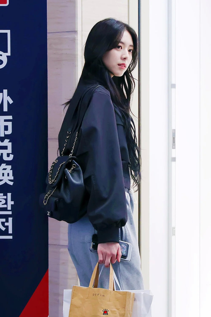 JYP女团回归计划公开，ITZY选择7月硬刚new jeans，好好策划一下