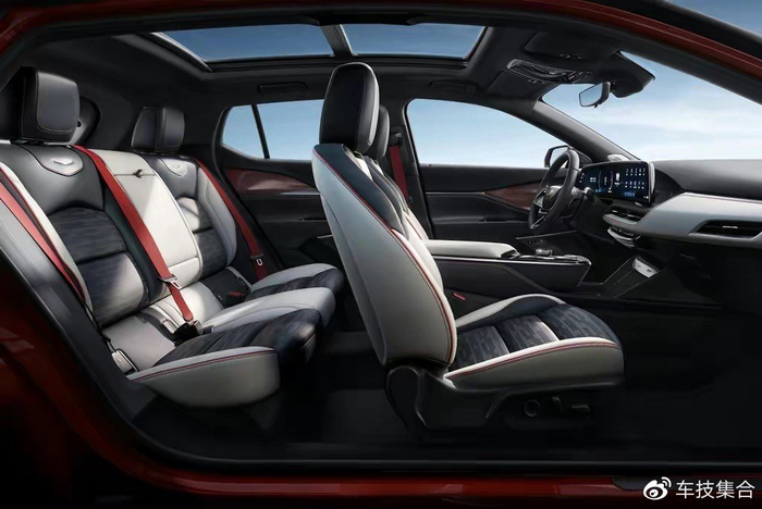凯迪拉克GT4：不到22万起，配9AT+33英寸曲面大屏，能成爆款吗？