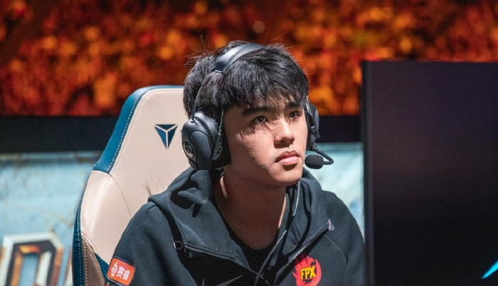 Uzi与Bang两次上榜！外媒统计历届S赛击杀王，三叔真的强|总决赛|击杀|选手_新浪新闻