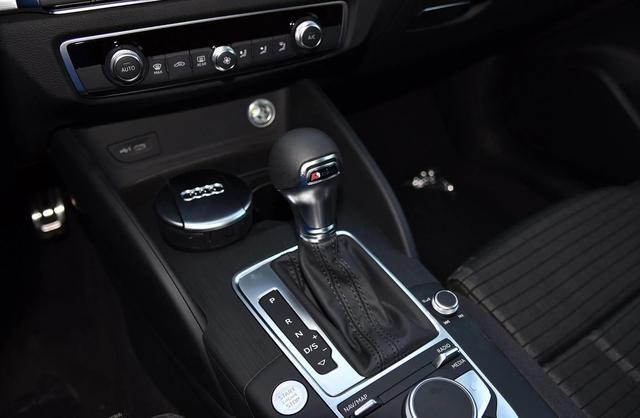 小号“奥迪A4L”来袭，搭载1.4T发动机，油耗5.8L，19.32万起