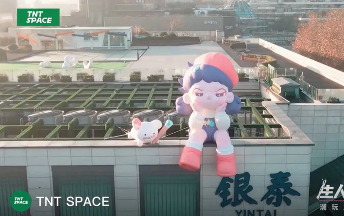 单系列四个月卖出50万只，TNT SPACE 如何用“大盲盒”逆势增长|SPACE|潮玩|王泽群_新浪新闻