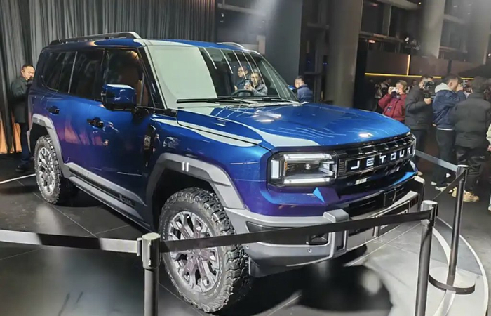 捷途纵横G700来了，是冲着仰望U8？还是奔驰G级？|越野|序列|新车_新浪新闻