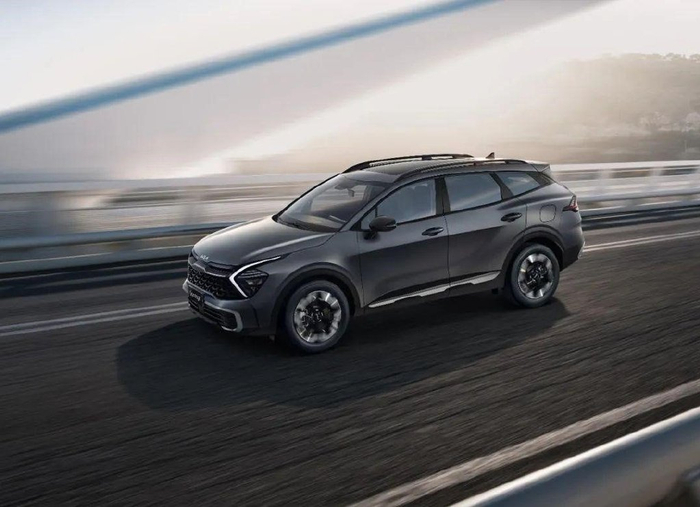 2.0T+8AT，轴距2755mm，起亚狮铂拓界比全新CR-V强太多？