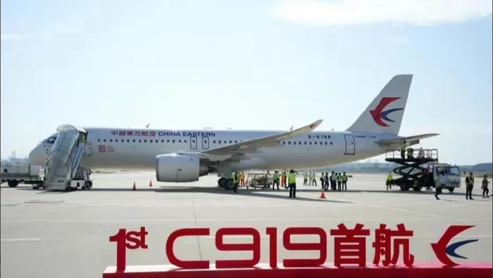 法国才是大聪明，C919成功首航泄露芯片封锁“天机”！
