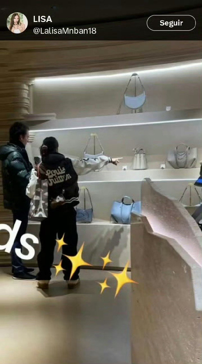 偶遇LV三公子带Lisa买包，高调秀恩爱羡煞旁人，反而是粉丝破防了|Lisa_新浪新闻