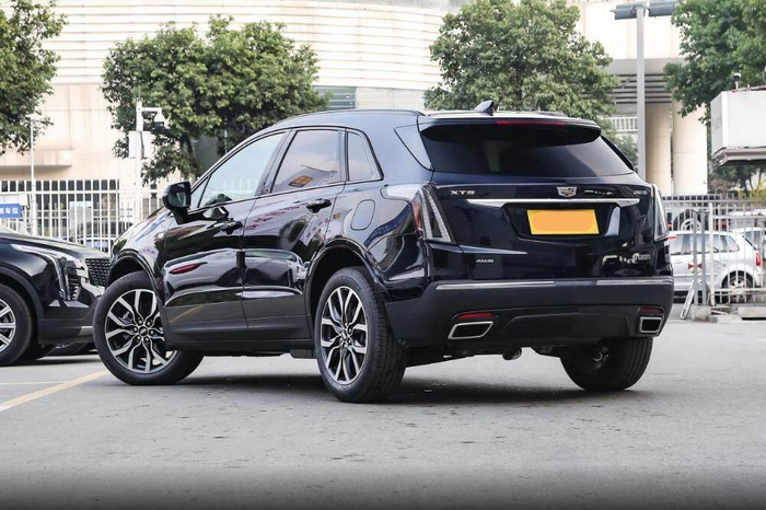 高性价比的美系豪华SUV，配2.0T+48V轻混，带你看凯迪拉克XT5