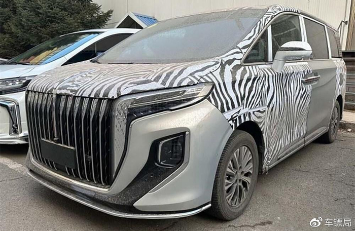 油耗大降？红旗HQ9插混版谍照曝光，纯电续航或达100公里