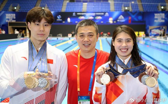 张雨霏女子100米自由泳又夺冠:大运会第四金狂刷纪录 粉丝高呼太强